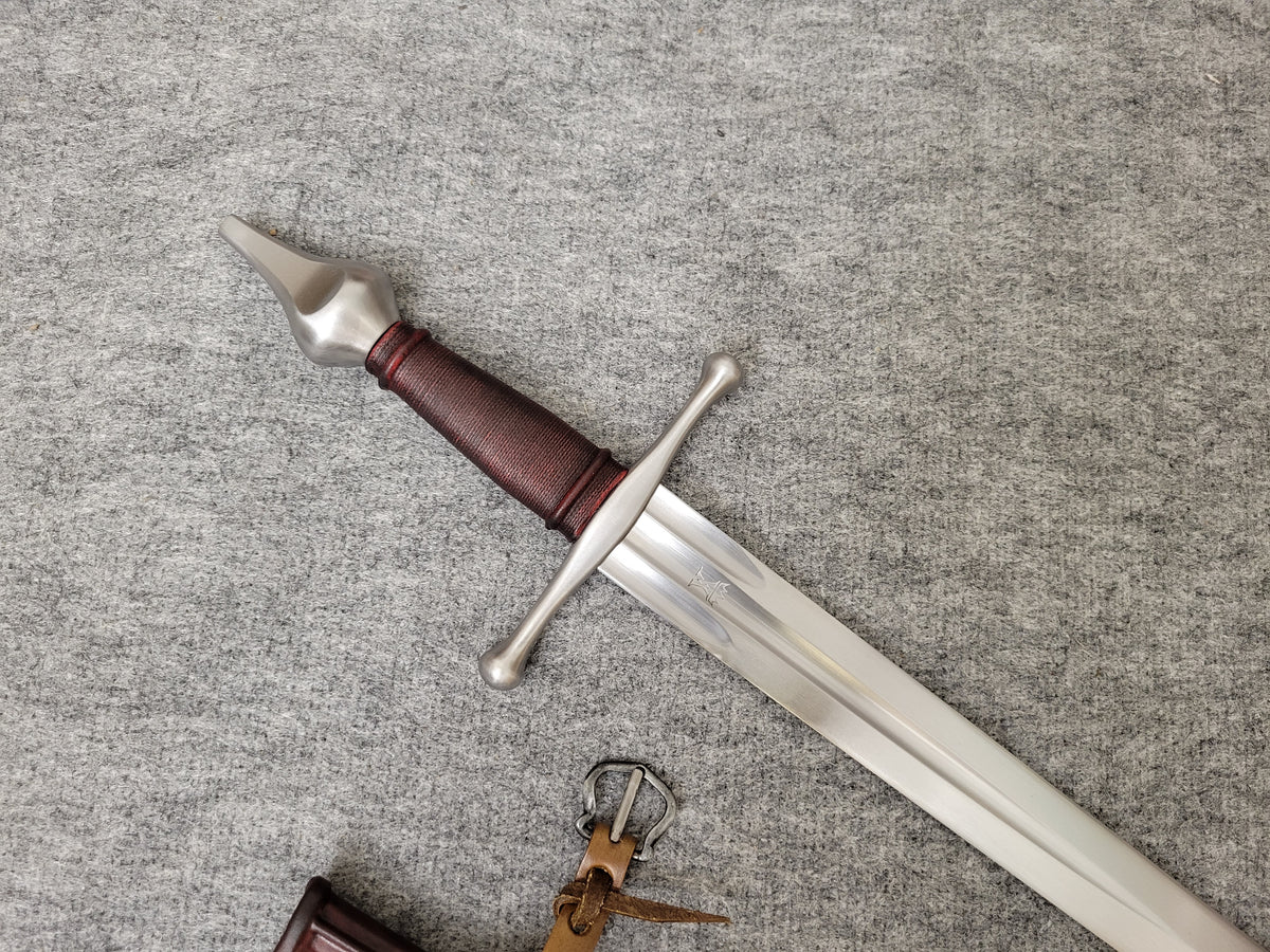 VA-224 - Craftsman Series - The Castillon Arming Sword – Valiant Armoury